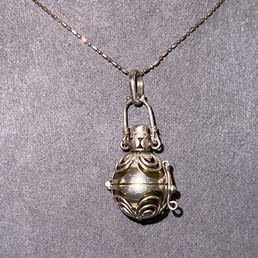 Vintage Harmony Ball Locket With Brown Crystal On Top - Gem